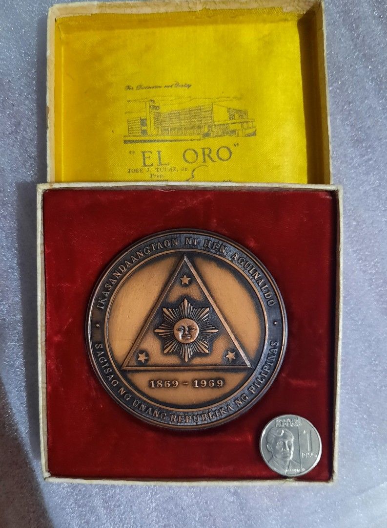 Unang pangulo ng pilipinas emilio aguinaldo big medal, Hobbies & Toys ...