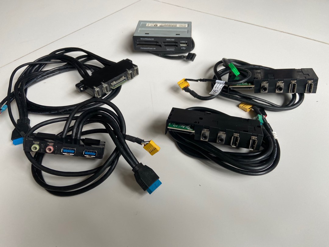 USB 2.0 / USB 3.0 , audio phone output , mic input direct connection to ...