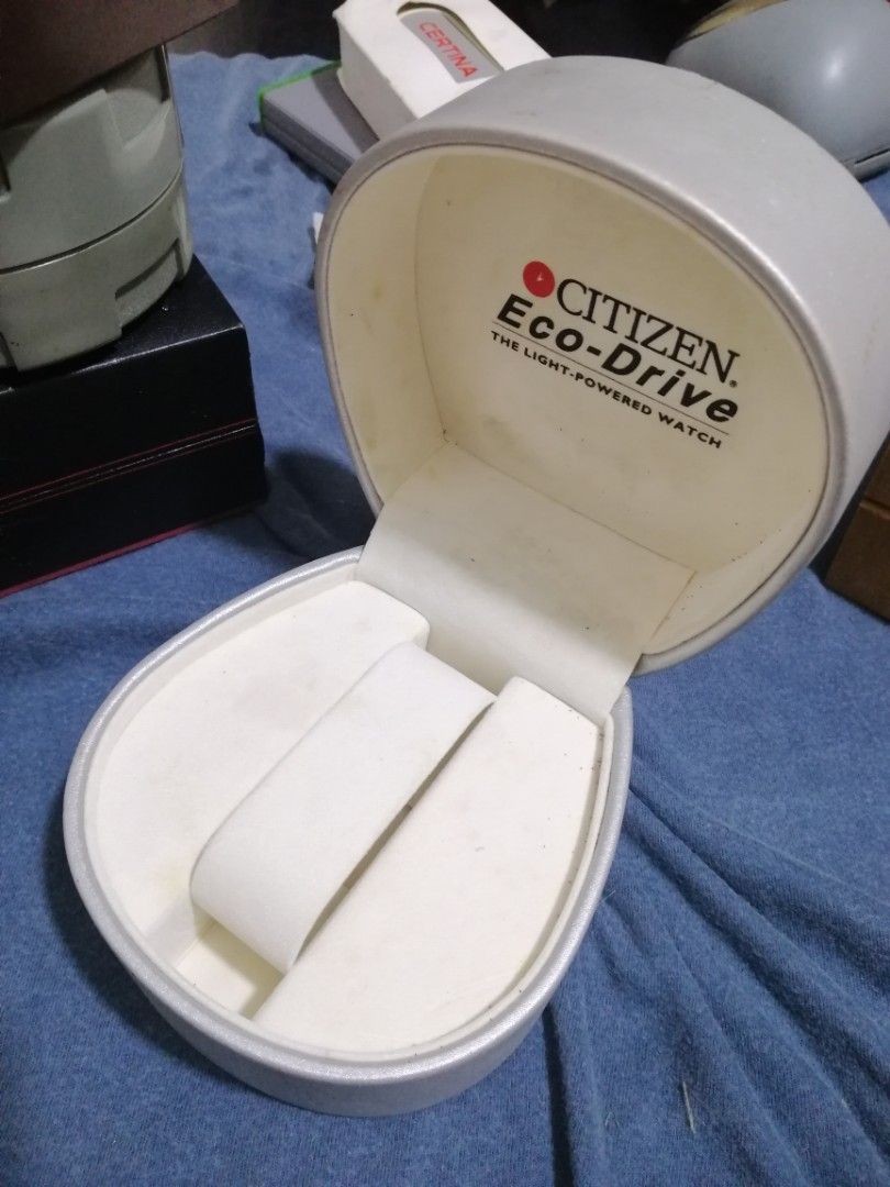 Vintage Citizen eco drive watch box, Hobbies & Toys, Collectibles ...