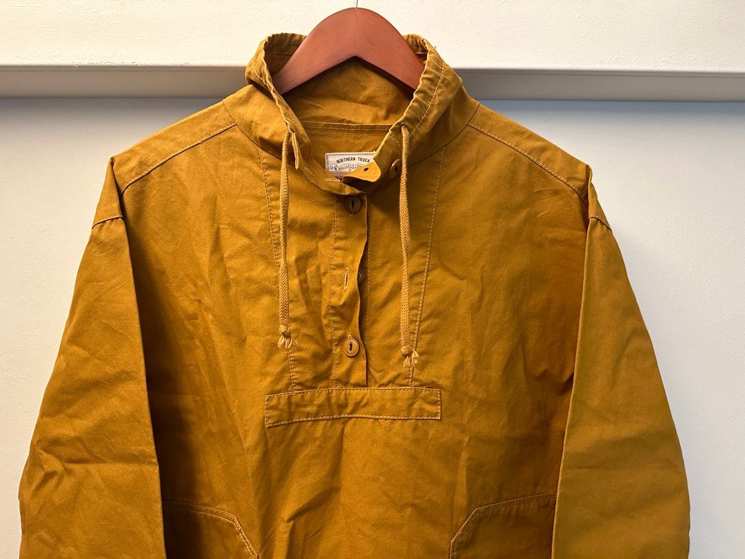 Vintage Mustard yellow boxy camper long sleeve, Men's Fashion, Tops ...