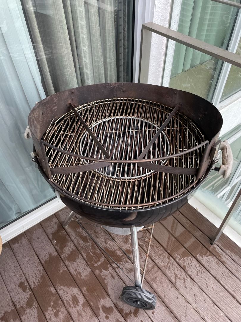 Weber 57cm Kettle Classic incl. Pizza Oven kit & Rotisserie Spacer kit ...