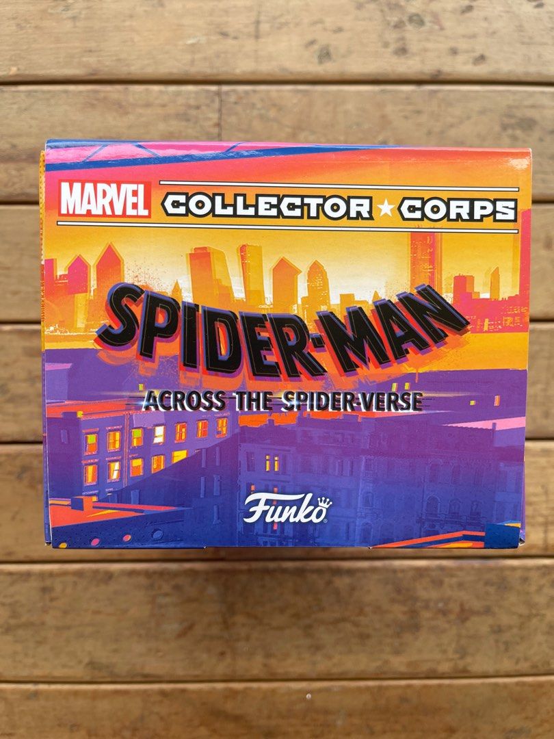 (XL) Spider Man Across the Spider Verse MCC Box Funko, Hobbies & Toys ...