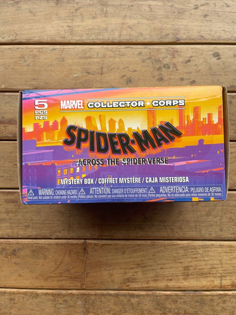 (XL) Spider Man Across the Spider Verse MCC Box Funko, Hobbies & Toys ...