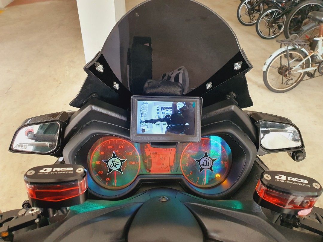 Xmax rear view camera mirrror set up, Motorcycles, Motorcycle ...