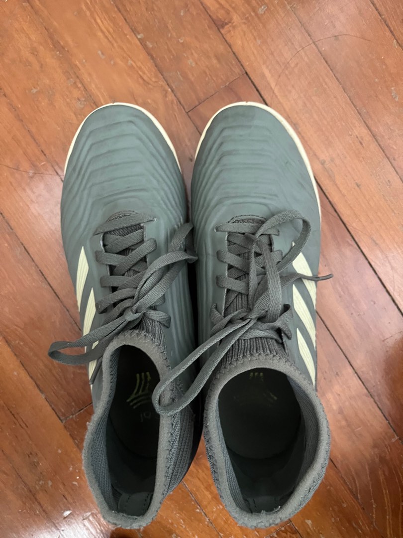 Adidas predator kids football boots, Men's Fashion, Footwear, Boots on ...