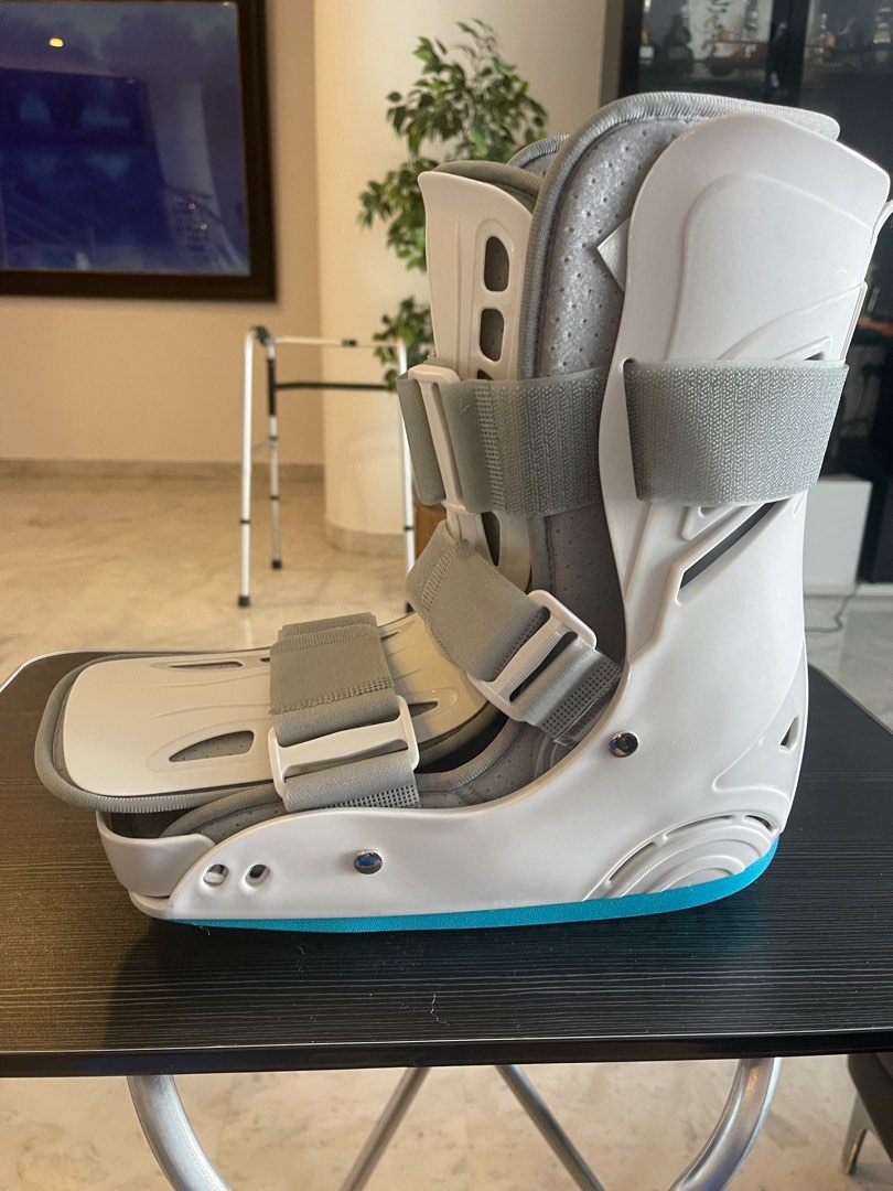 Aircast boot Size L. , Health & Nutrition, Assistive & Rehabilatory ...