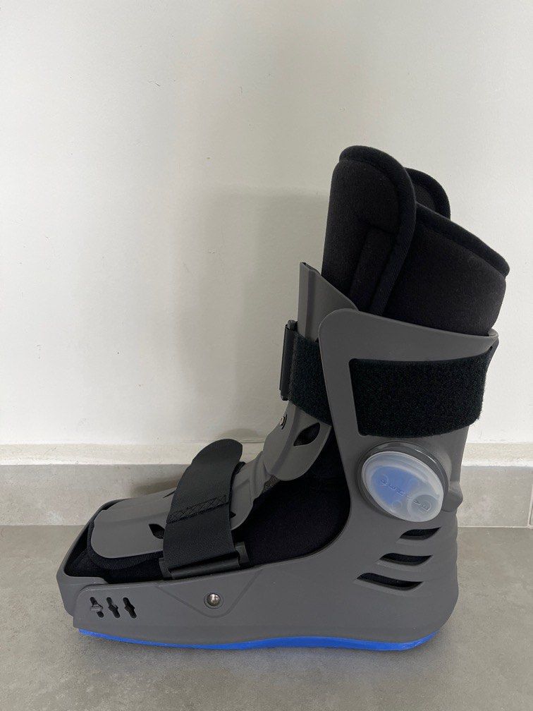 Aircast boot, Health & Nutrition, Assistive & Rehabilatory Aids ...