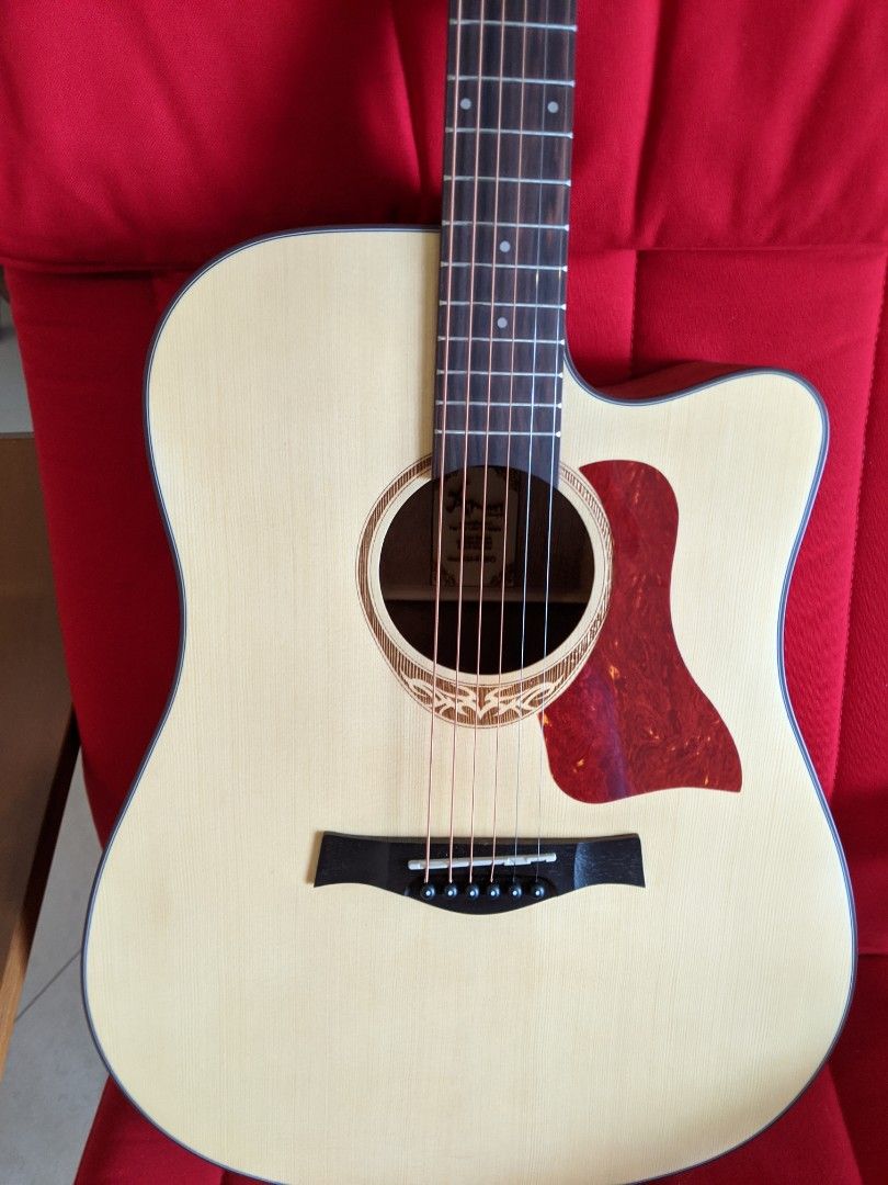 Amary guitar, Hobbies & Toys, Music & Media, Musical Instruments on ...