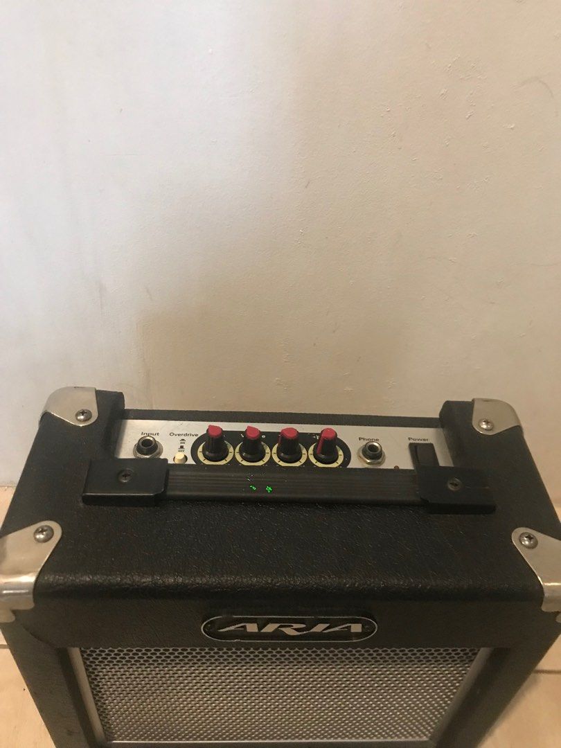 Aria guitar amplifier, Audio, Soundbars, Speakers & Amplifiers on Carousell