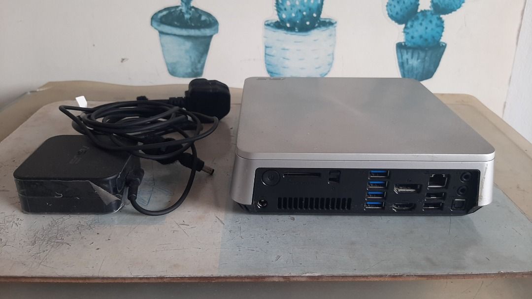 ASUS VivoPC VM42 Mini Desktop Computer (Silver), Computers & Tech, Desktops on Carousell