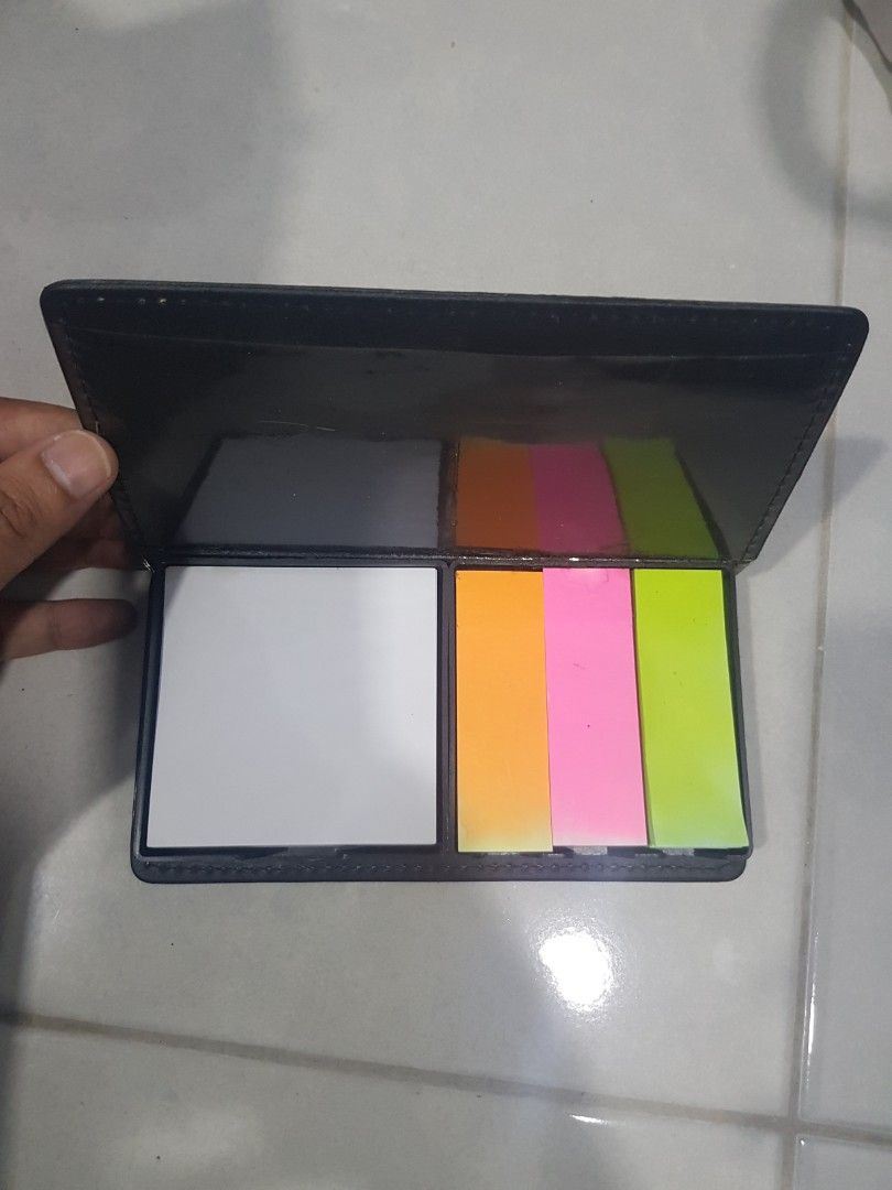 Bank Negara Sticky Notes, Hobbies & Toys, Books & Magazines, Assessment ...