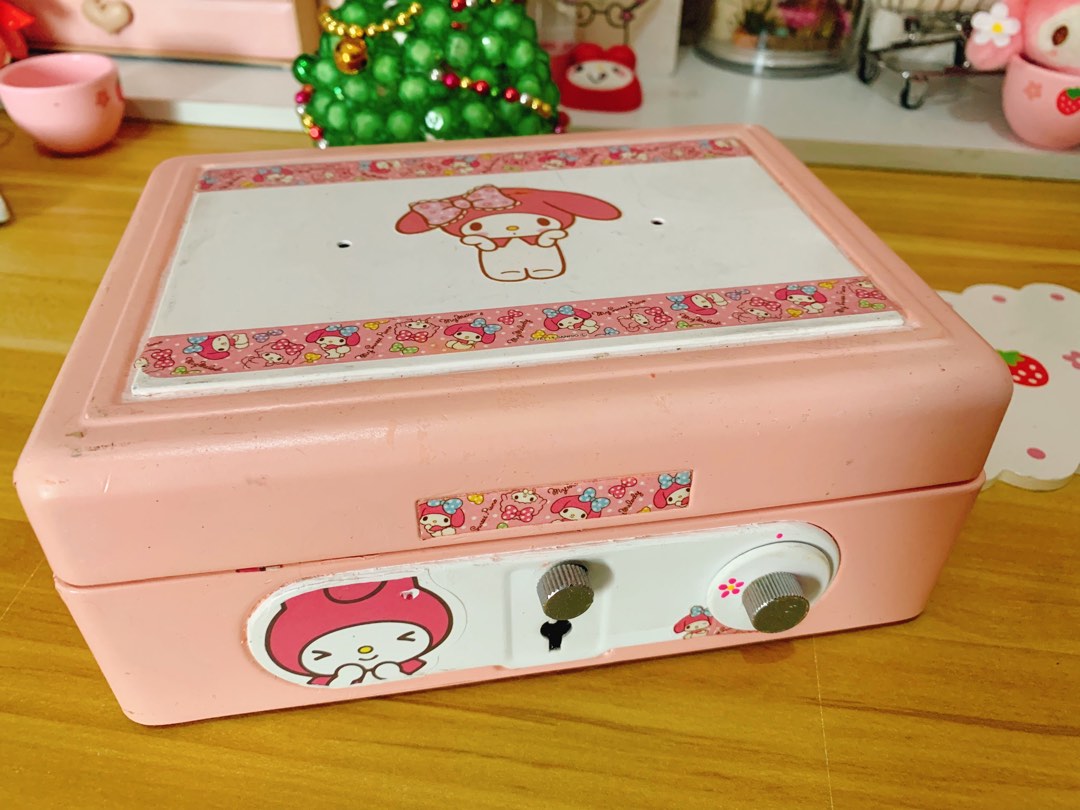 Cash box - My Melody, Hobbies & Toys, Stationary & Craft, Other ...