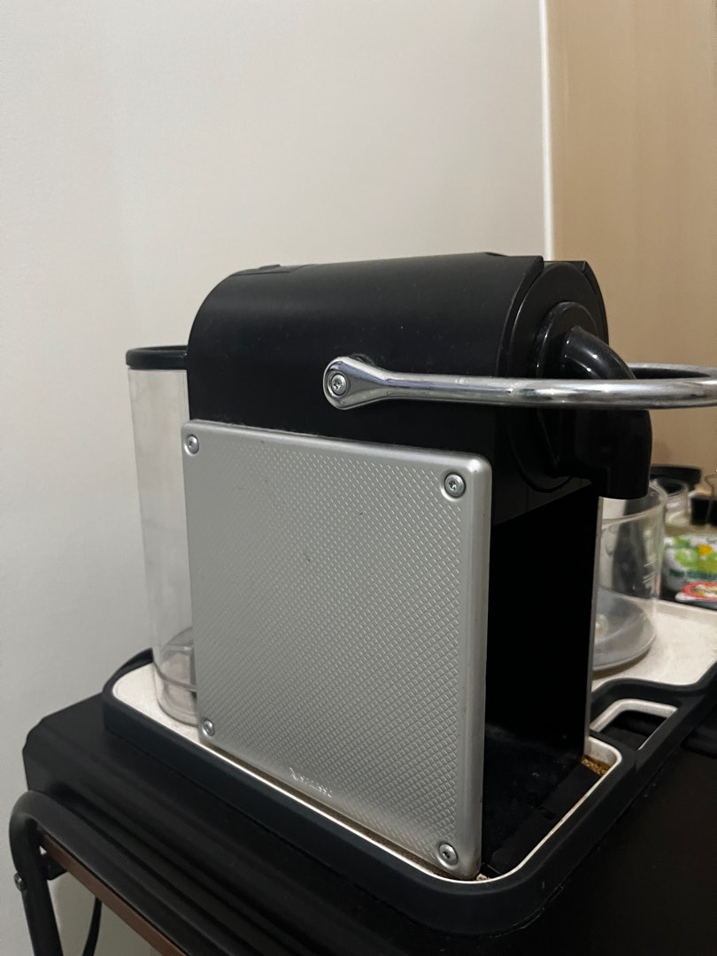 Delonghi Nespresso with Transformer, TV & Home Appliances, Kitchen ...