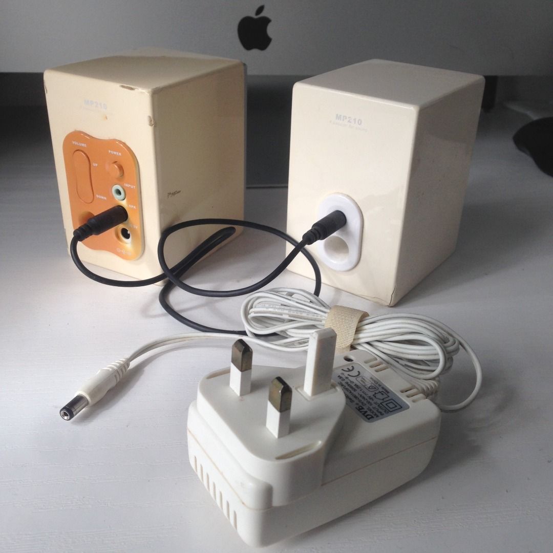 EDIFIER Mini Speakers Damaged Housing Turn Yellowish Fair Condition ...