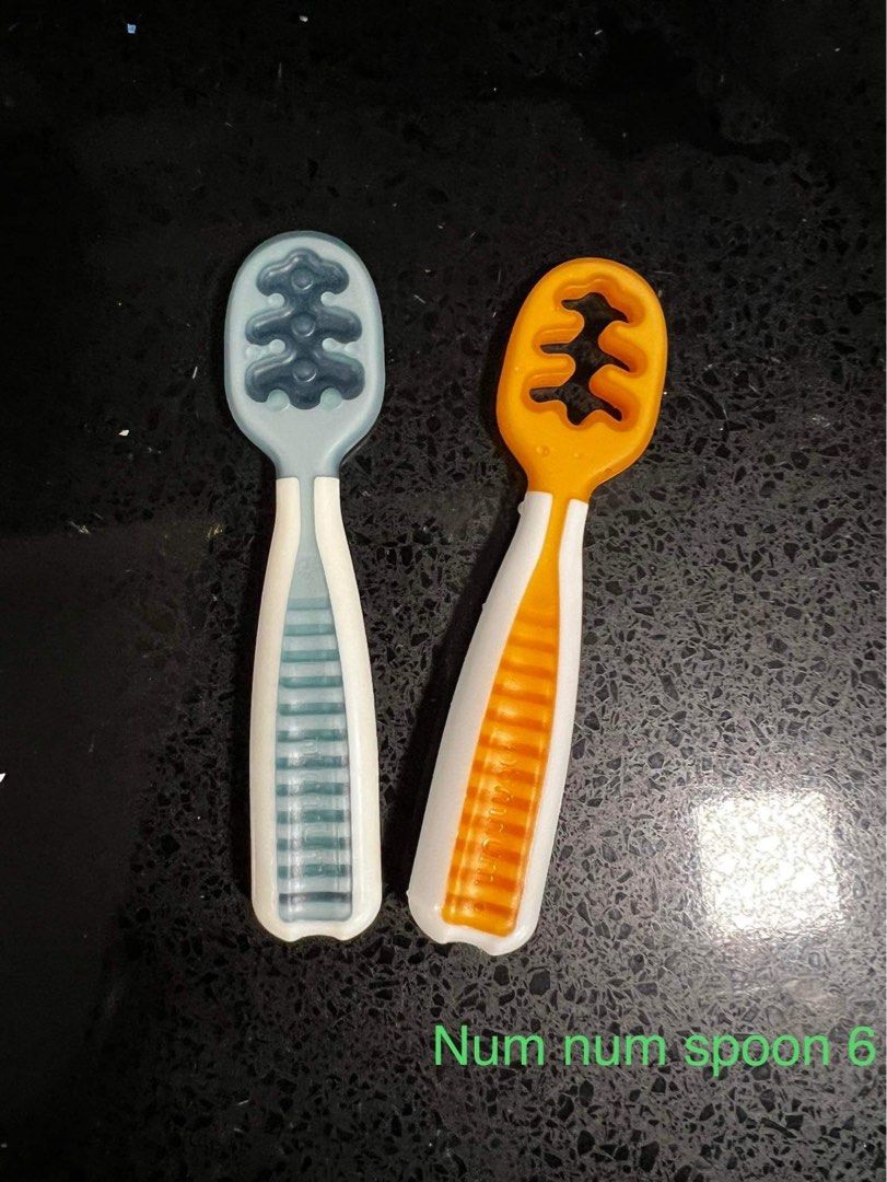 Ezpz mat, spoon, Babies & Kids, Nursing & Feeding, Weaning & Toddler ...