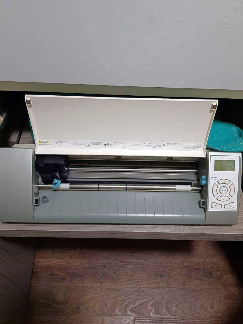[FREE COURIER] Silhouette Cameo Digital Cutting Machine to suit your ...