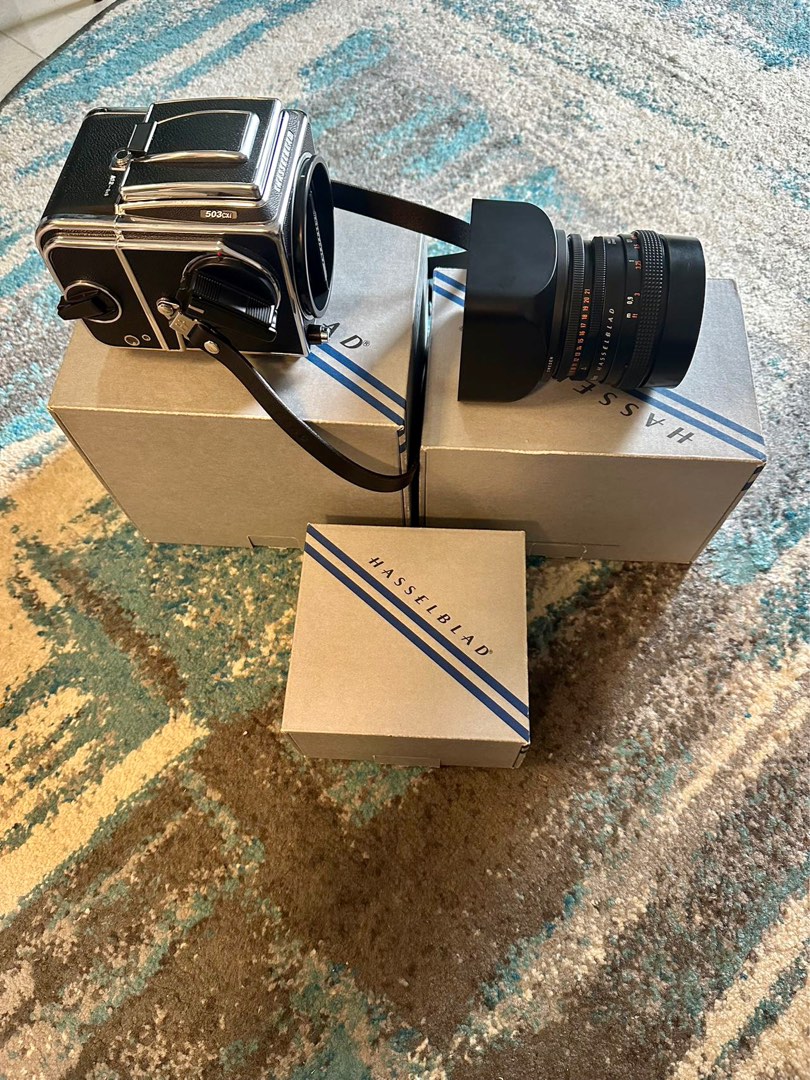 Hasselblad 503Cxi, Photography, Cameras on Carousell