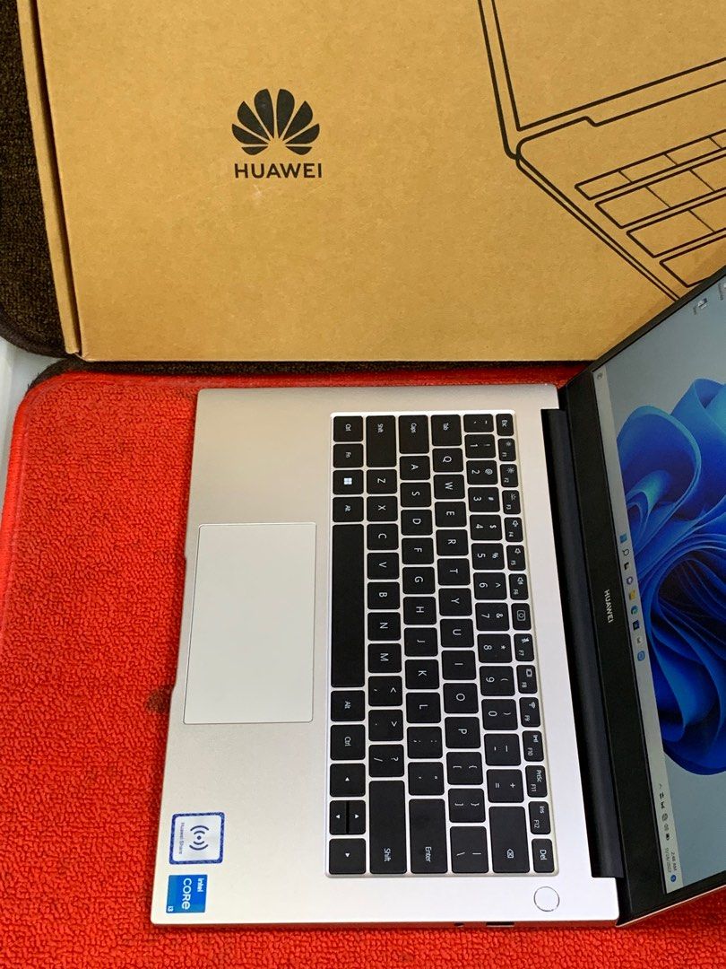 Huawei matebook d14 core i3 11th gen 8gb ram 256gb ssd complete with ...