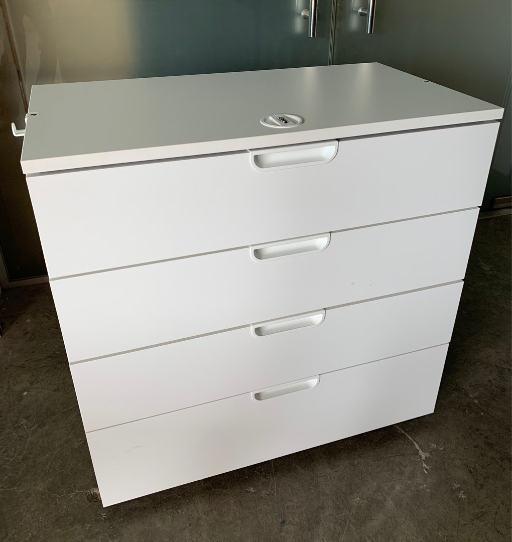 Aesthetic drawers with lock, Furniture & Home Living, Furniture ...