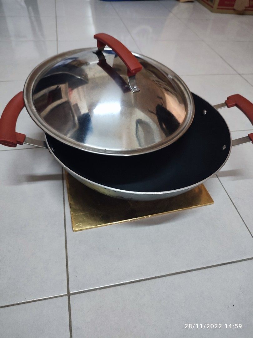 IKEA IDENTISK Wok with lid, dark grey/aluminium 32cm / Kuali berpenutup ...