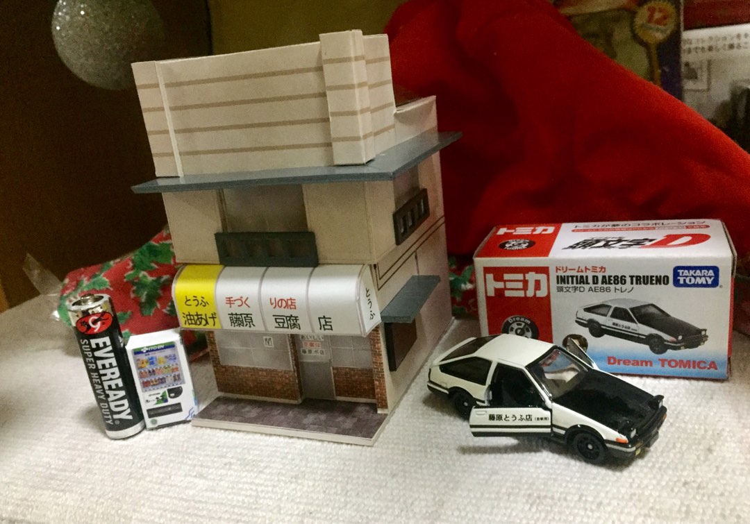 Initial D Toyota AE86 Trueno, Tofu House, Vendo Machine 1:64 Scale ...