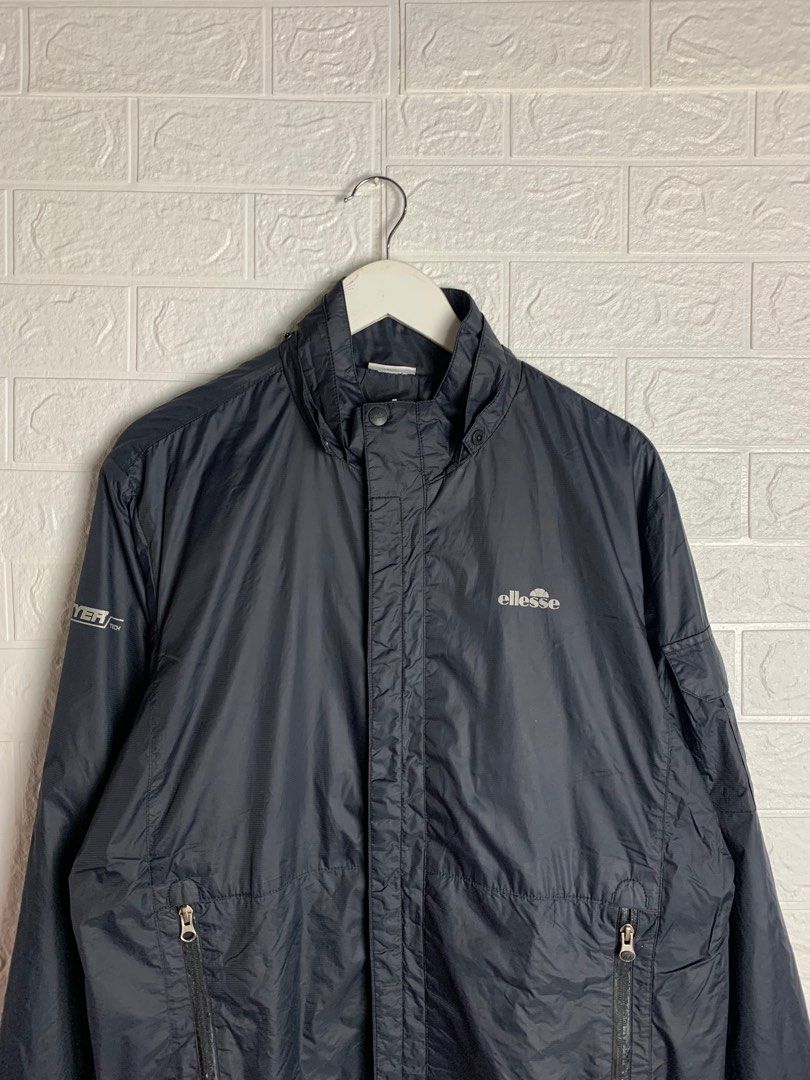 Jaket Ellesse Original Jacket Outdoor Gunung Pria, Fesyen Pria, Pakaian , Baju Luaran di Carousell