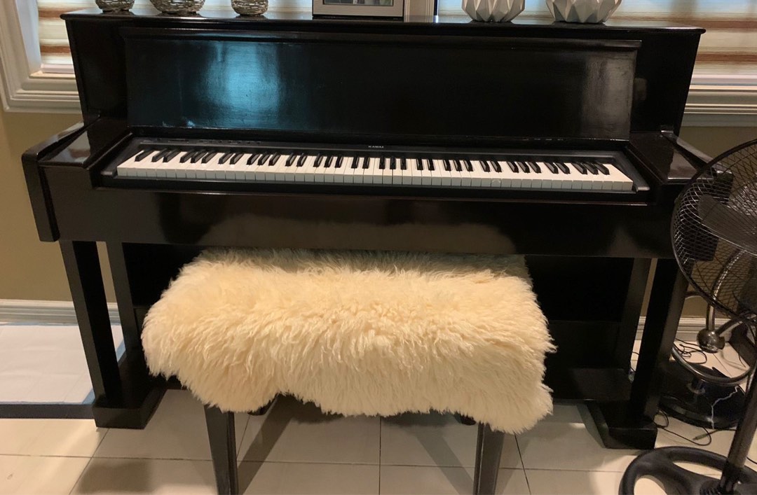 KAWAI Piano with Customized Chair and Casing, Hobbies & Toys, Music ...