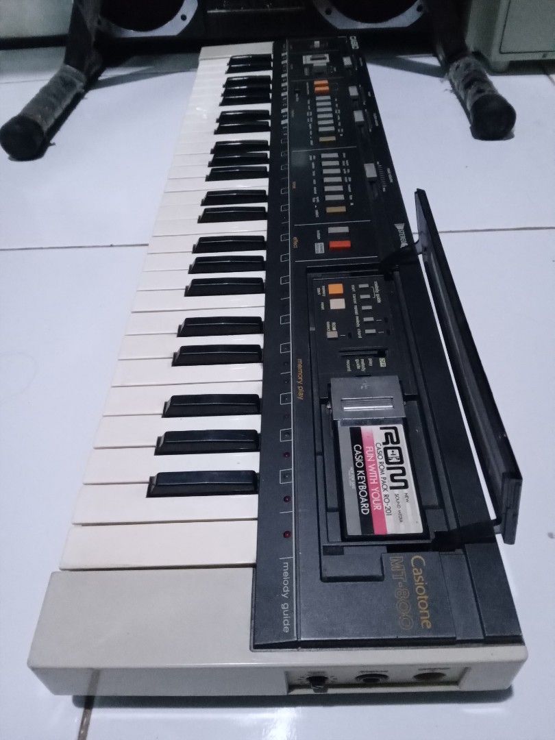 Keyboard CASIOTONE MT-800 vintage koleksi antik dekorasi jadul pajangan retro klasik lawas ...