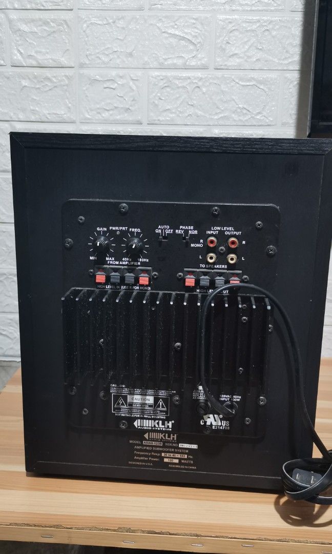 KLH powered subwoofer, Audio, Soundbars, Speakers & Amplifiers on Carousell