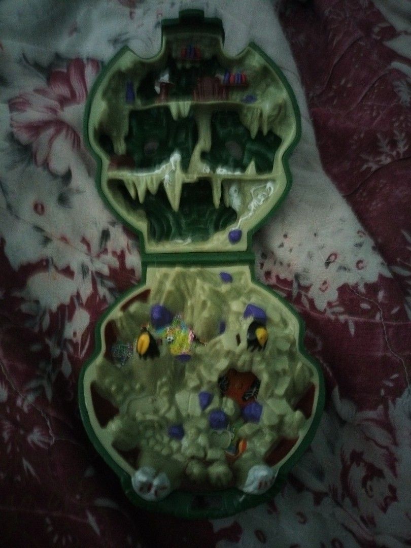 Mighty Max Slays The Doom Dragon Play Set 1992 (Bluebird/Like Polly Pocket), Hobbies & Toys ...