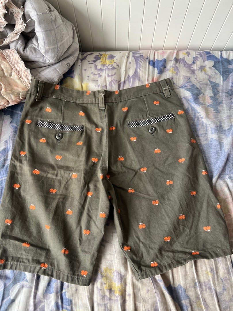 Military Green berms, Men's Fashion, Bottoms, Shorts on Carousell