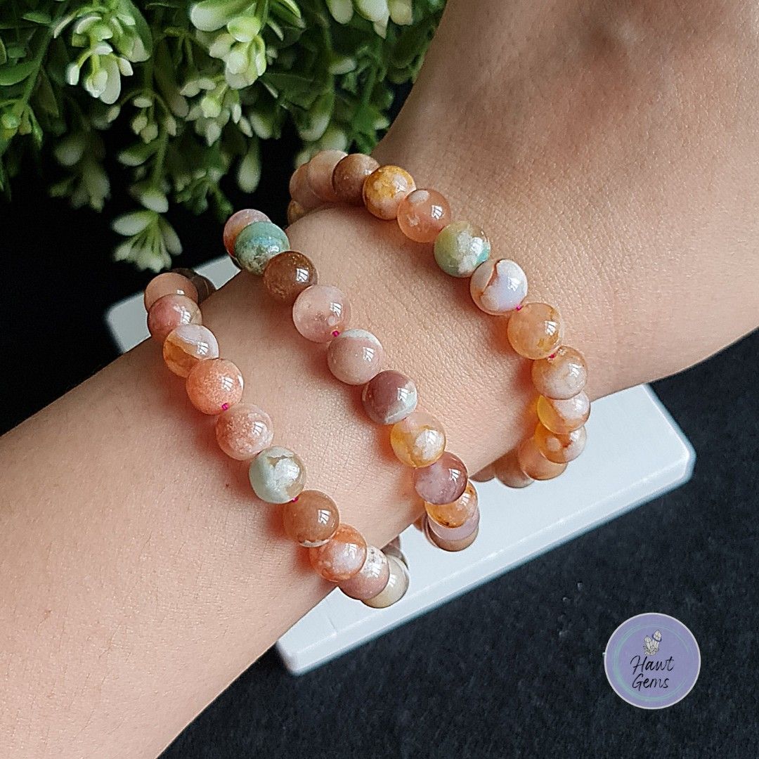 Mixed Sakura Agate 3 Round Bracelet, Women's Fashion, Jewelry ...