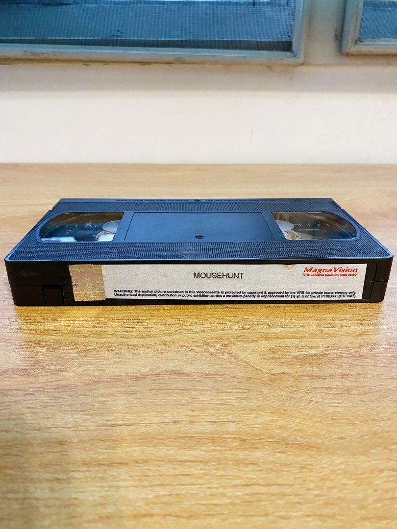 Mouse Hunt VHS Tape, Hobbies & Toys, Music & Media, CDs & DVDs on Carousell