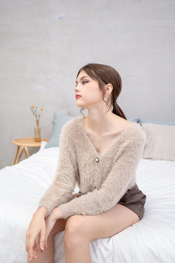 NEON MELLO MIRABELLE FURRY CROP CARDIGAN IN CASHMERE SAND, Women's ...