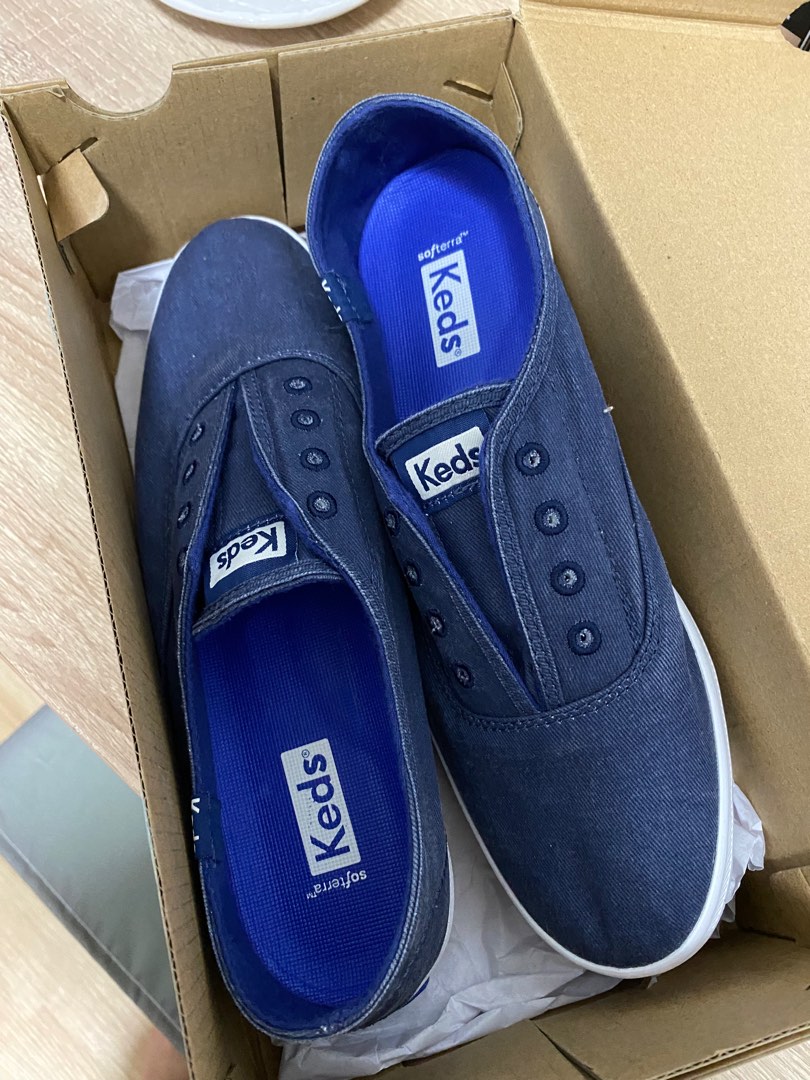 New Keds chillax, Women's Fashion, Footwear, Sneakers on Carousell