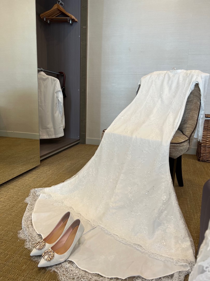 Wedding nikah dress set, Women's Fashion, Dresses & Sets, Sets or ...