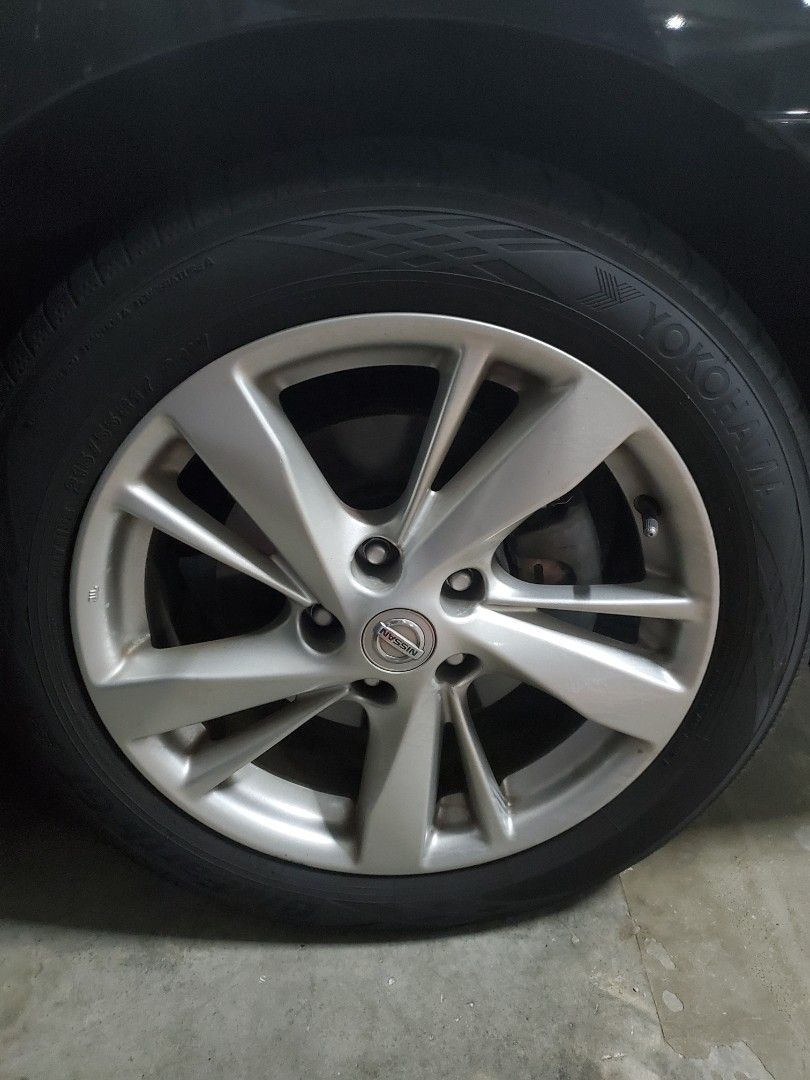 Nissan Teana 2015 original 17 inch rims, Car Accessories, Tyres & Rims ...