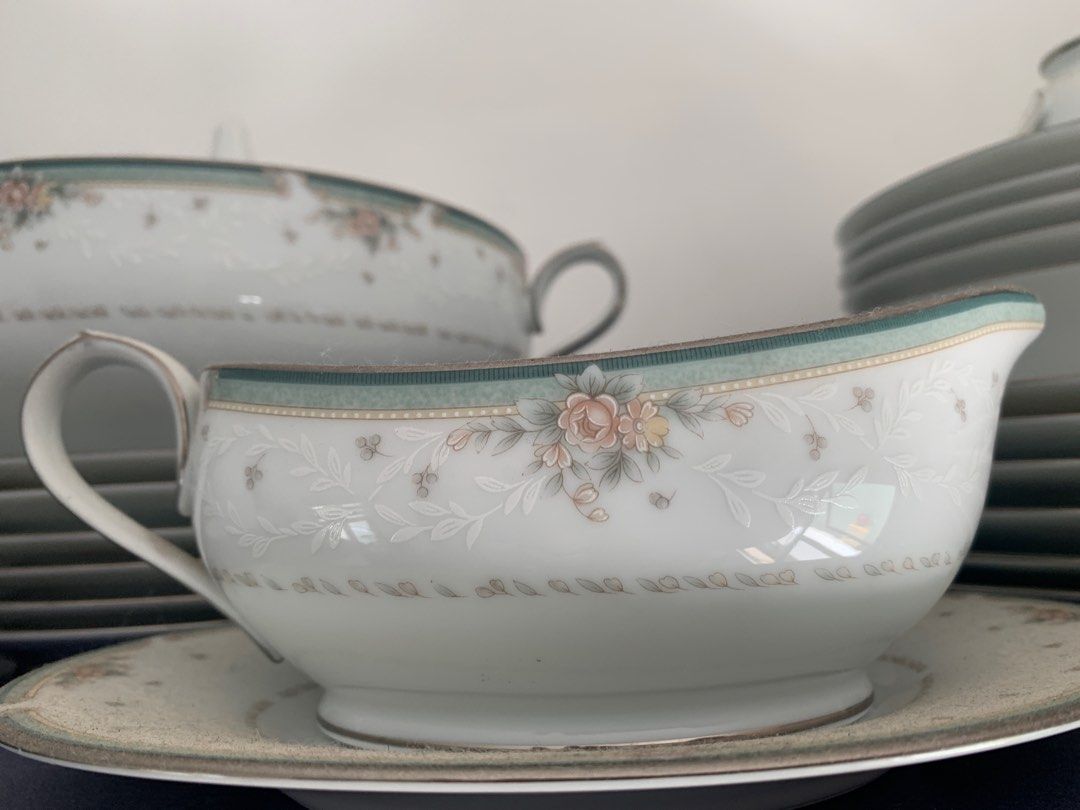 Noritake Complete Set, Furniture & Home Living, Kitchenware & Tableware ...