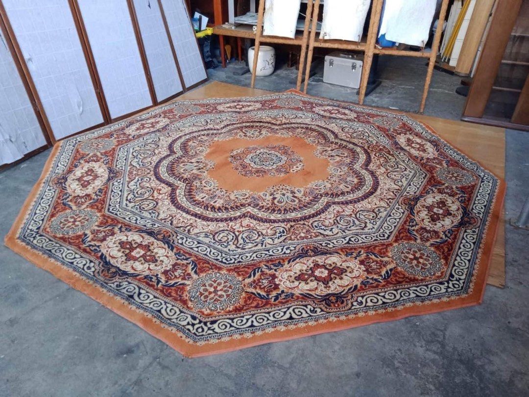 Octagon carpet, Furniture & Home Living, Home Decor, Carpets, Mats ...