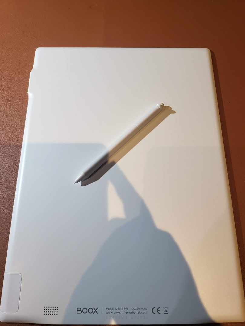 ONYX BOOX MAX 2 PRO, Mobile Phones & Gadgets, Tablets, Android on Carousell
