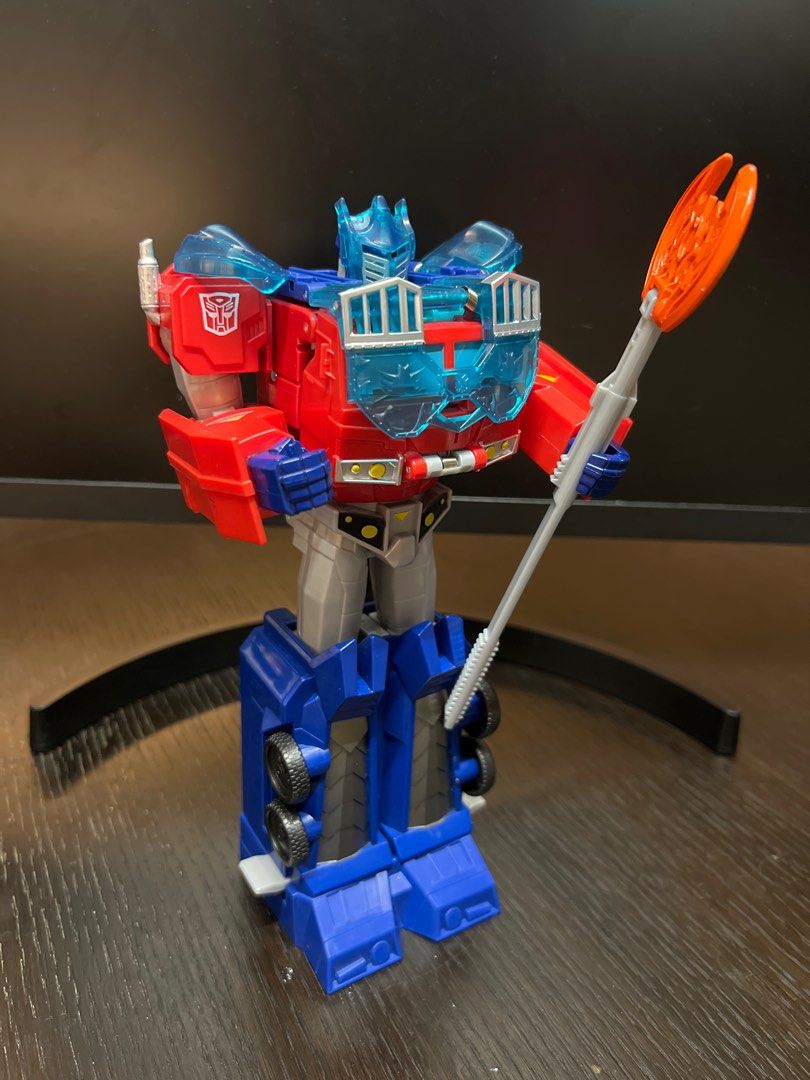 Optimus Prime Cyberverse Transformers, Hobbies & Toys, Toys & Games on ...
