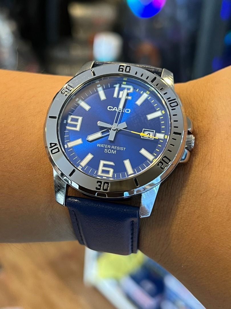 ORIGINAL CASIO Analog Men's Watch MTP-VD01L-2B / Legit Casio Vintage ...