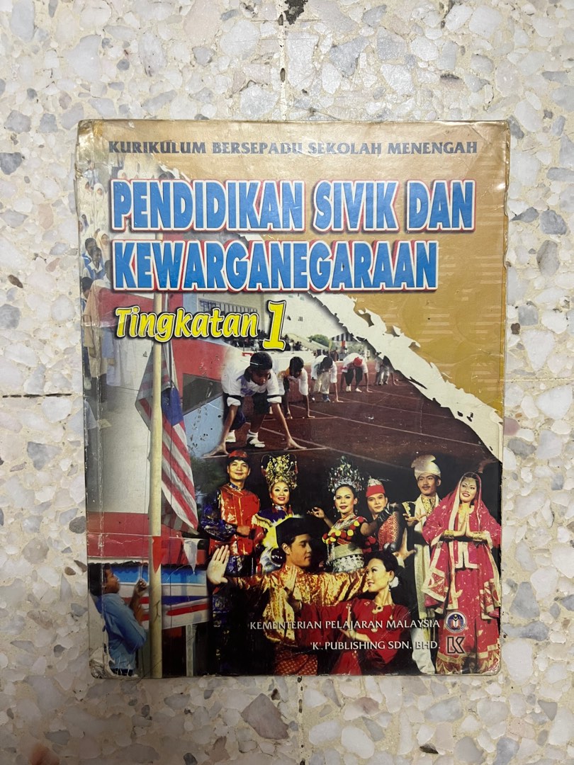 Pendidikan Sivik Dan Kewarganegaraan Tingkatan 1, Hobbies & Toys, Books ...