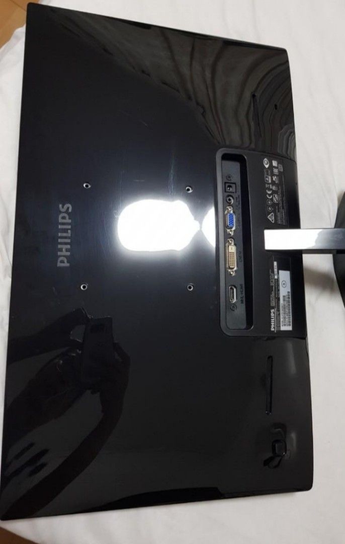 phillips monitor 227e 22" inches, Computers & Tech, Desktops on Carousell