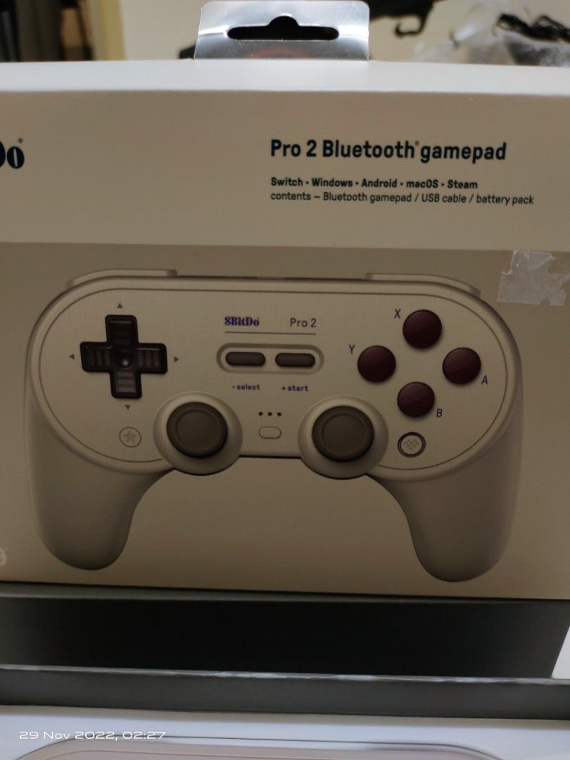 Pro 2 Bluetooth gamepad (old school style), Video Gaming, Video Game ...