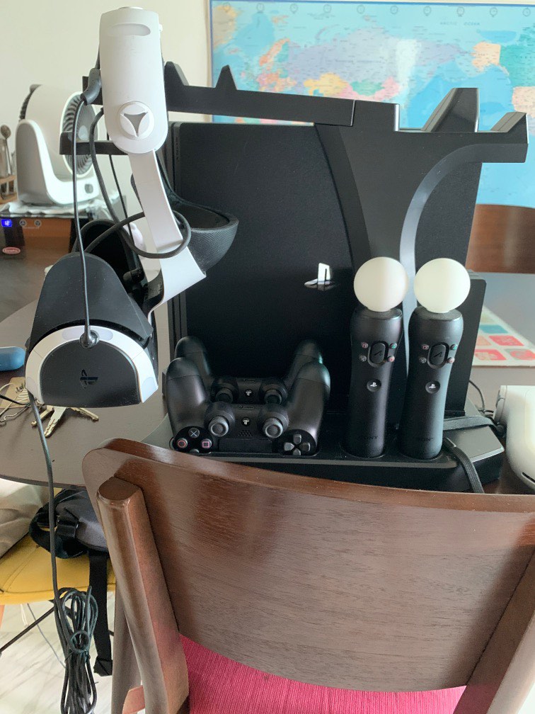 PS4 Pro with VR and Gun, Video Gaming, Video Game Consoles, PlayStation ...