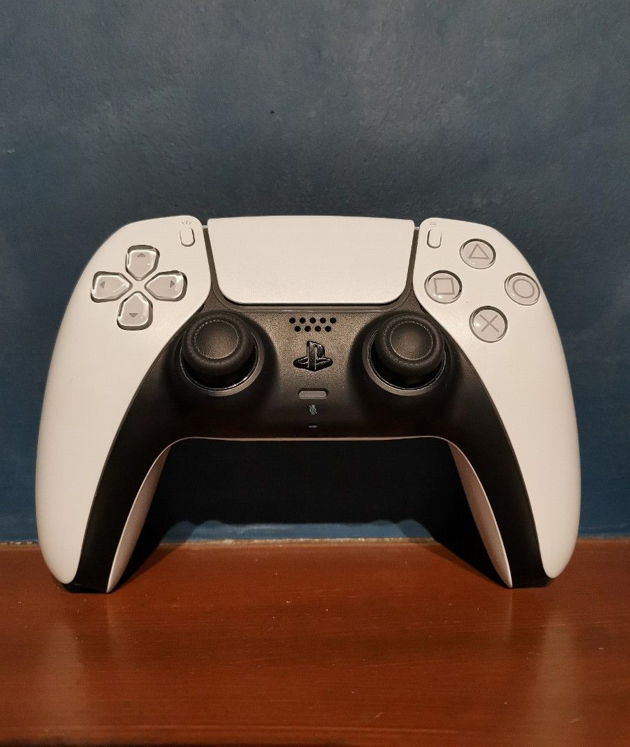 PS5 Dualsense wireless controller, Video Gaming, Gaming Accessories ...