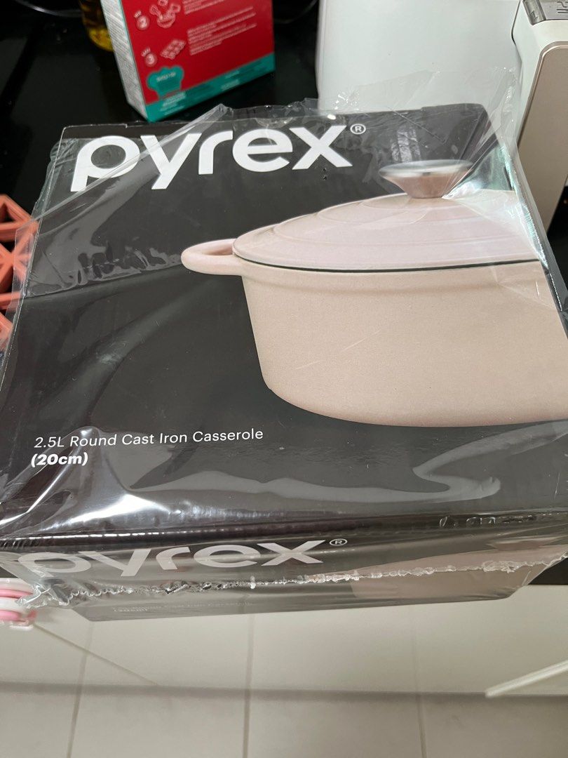 Pyrex 2.5L Round Cast Iron Casserole, Furniture & Home Living ...