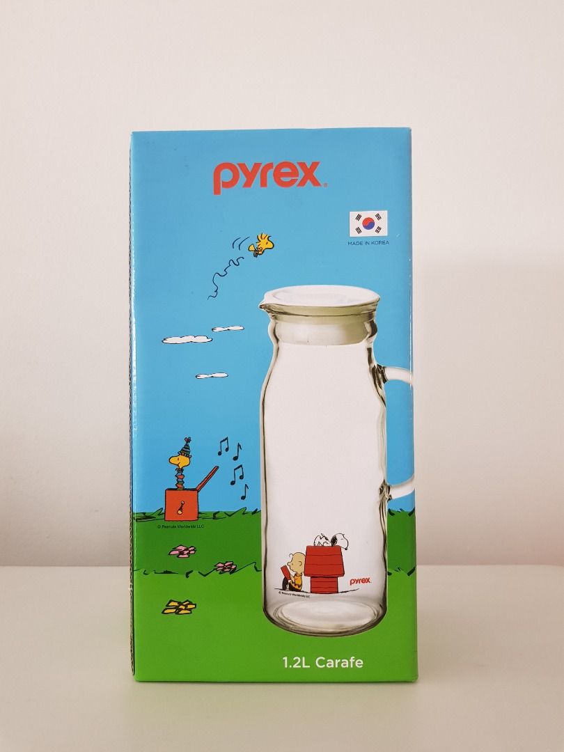 Pyrex Peanuts Snoopy 1.2L Carafe/ Water Pitcher/Jug/Jar, Furniture ...