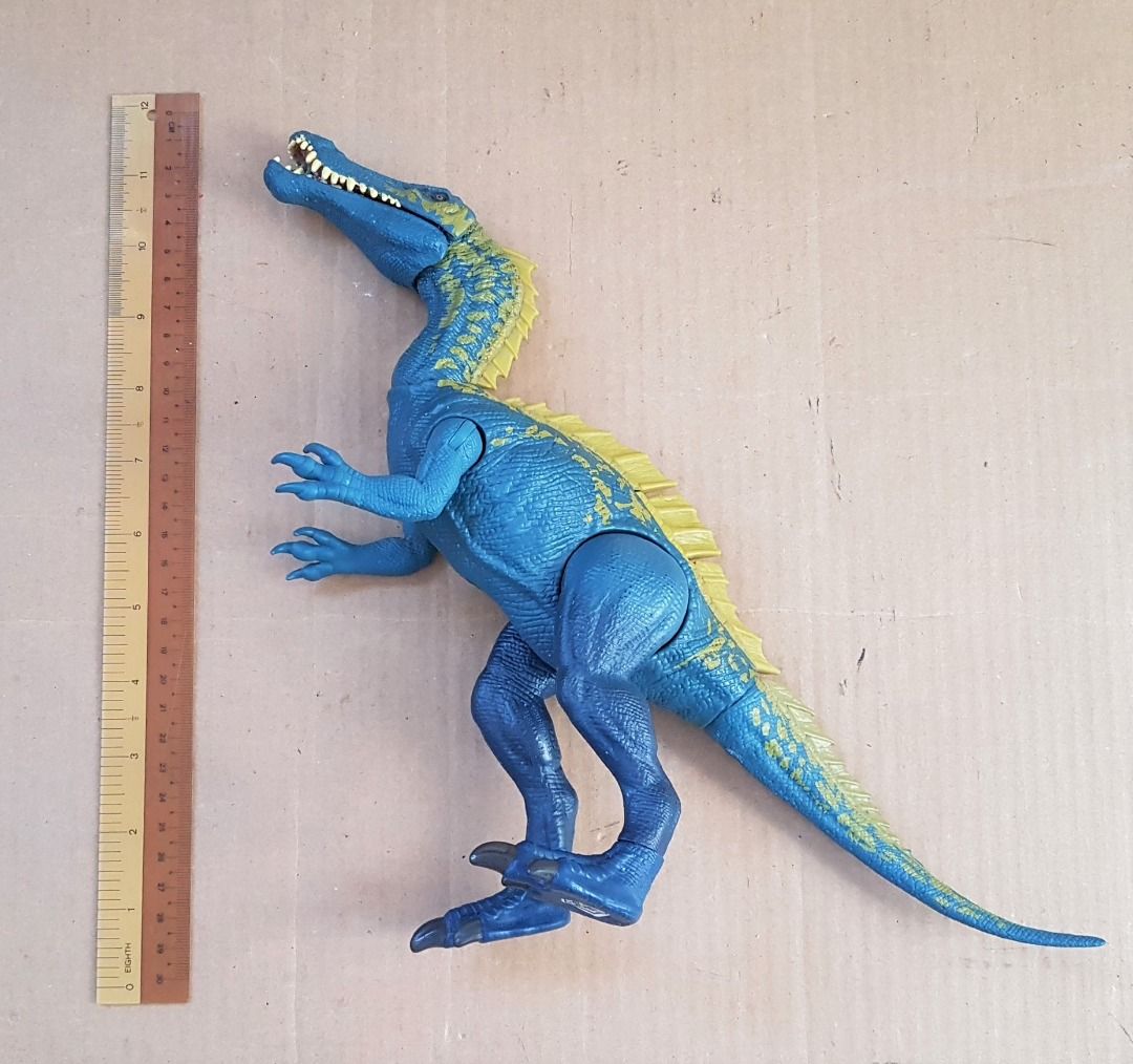 Rare Collectibles, Huge Standing Dinosaur, Biting Dinosaur, Jurassic ...